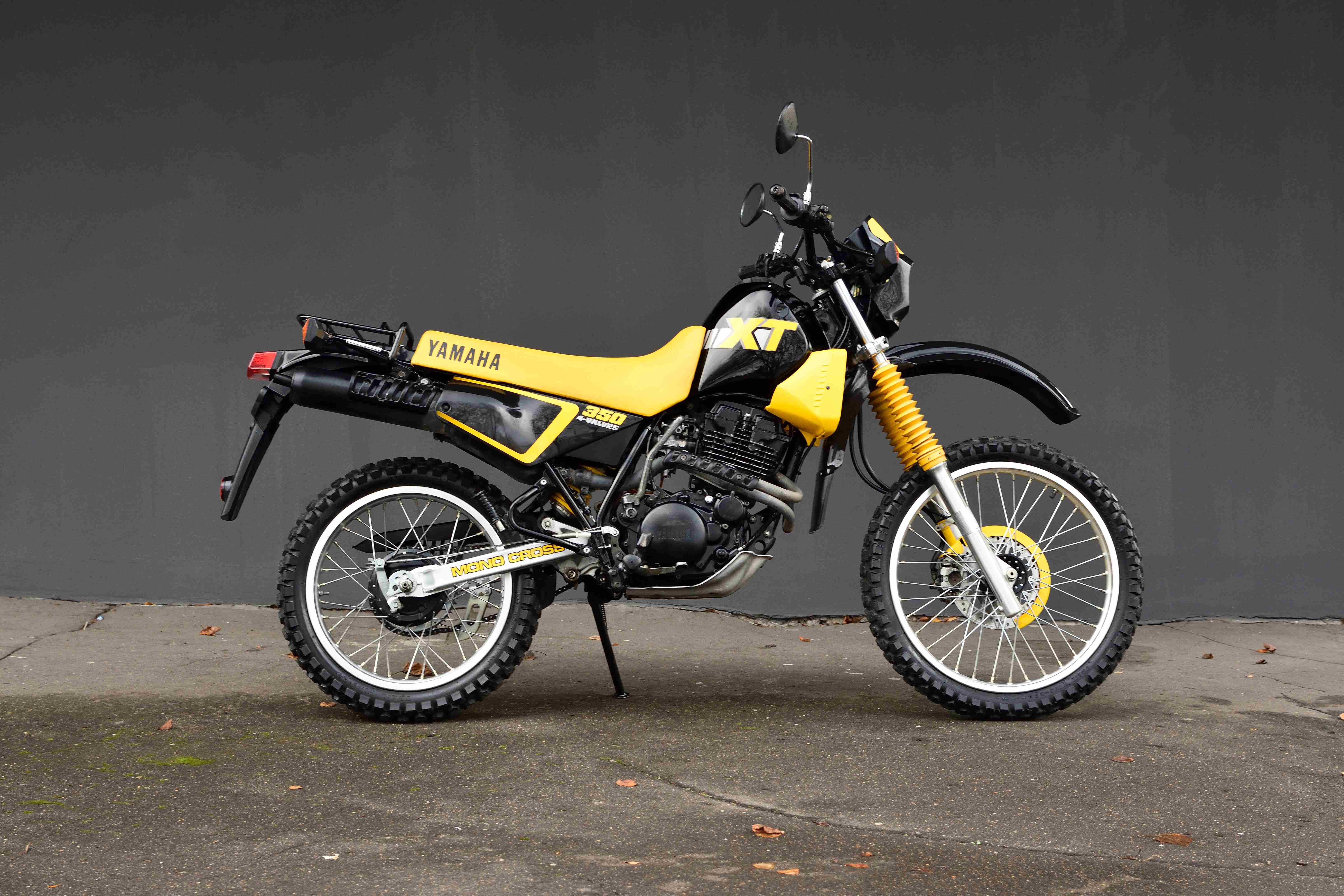 Pirkt Yamaha XT350 | 13 400 km| Līzings un maiņa | Bezmaksas piegāde ...